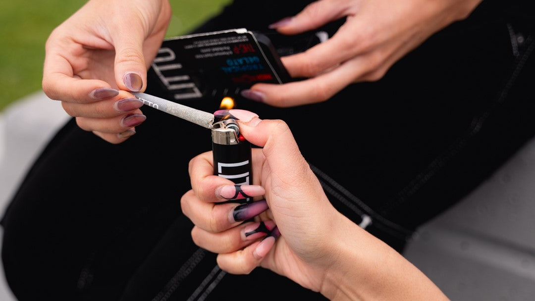 How To Roll A Joint: Step-By-Step Guide